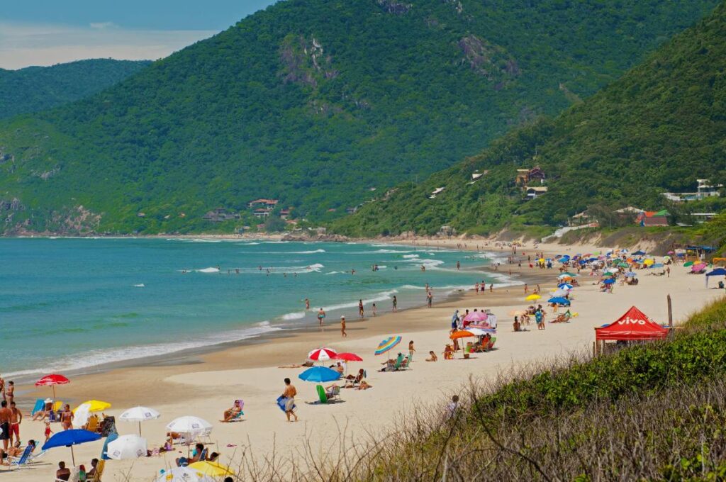 Verão em Santa Catarina: descubra melhores praias para aproveitar com a família - Secretaria de ...